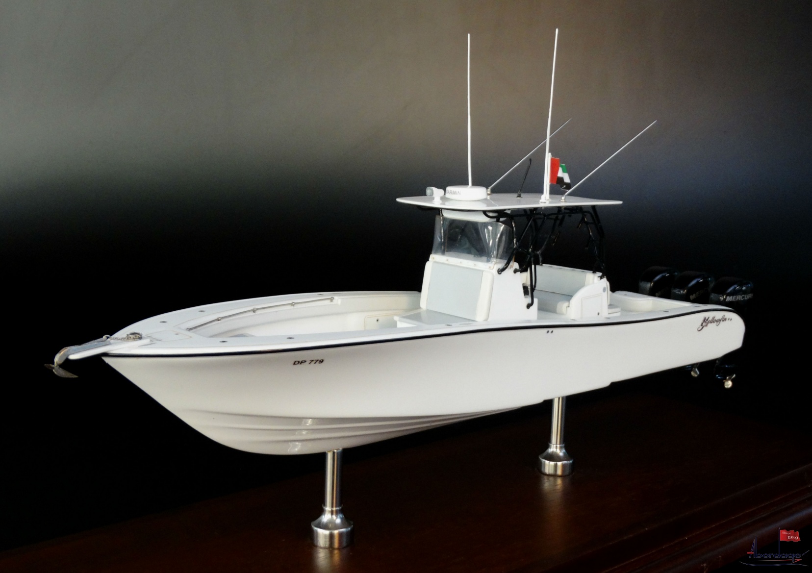 Custom Power Boats / Power boat Models | Abordage - Fine Ship Model Builder